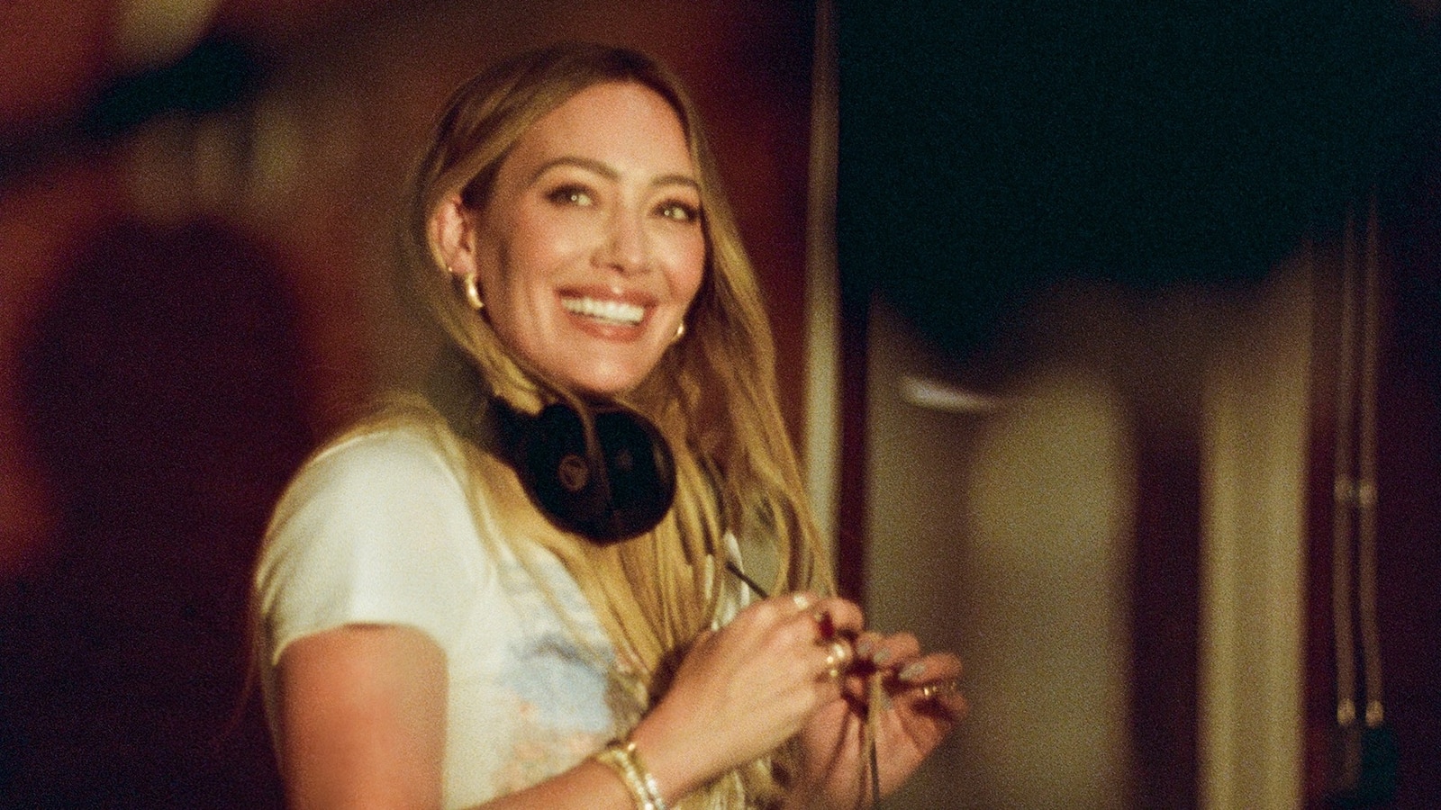 Hilary Duff teases new music after 10-year break - ABC News
