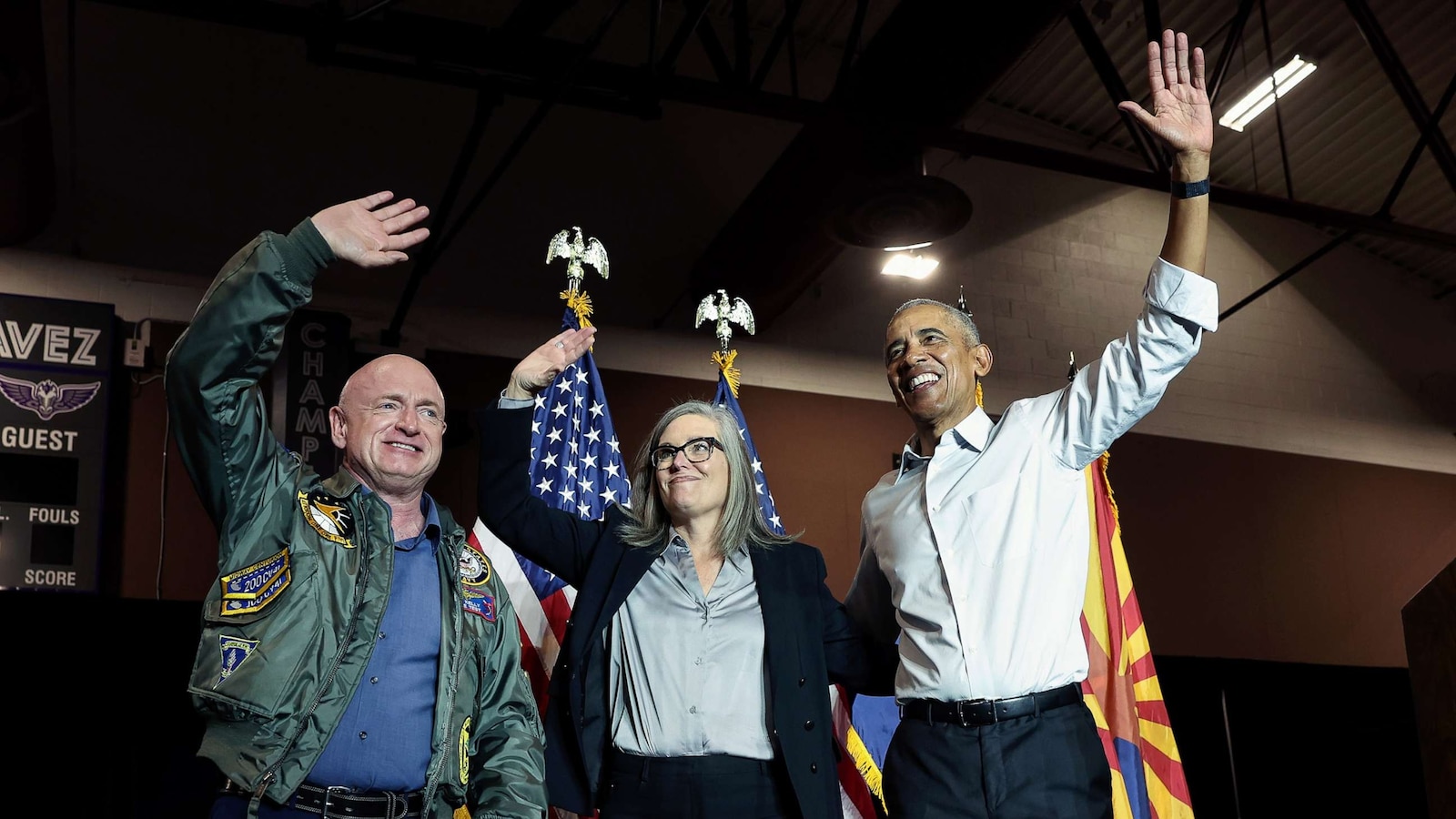 Obama roasts GOP 'cast of characters' at Arizona rally for Democrats in ...