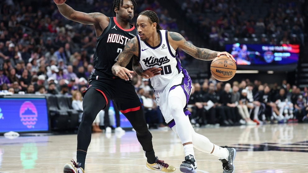 DeMar DeRozan reaches 26,000 career points in Kings' victory over ...
