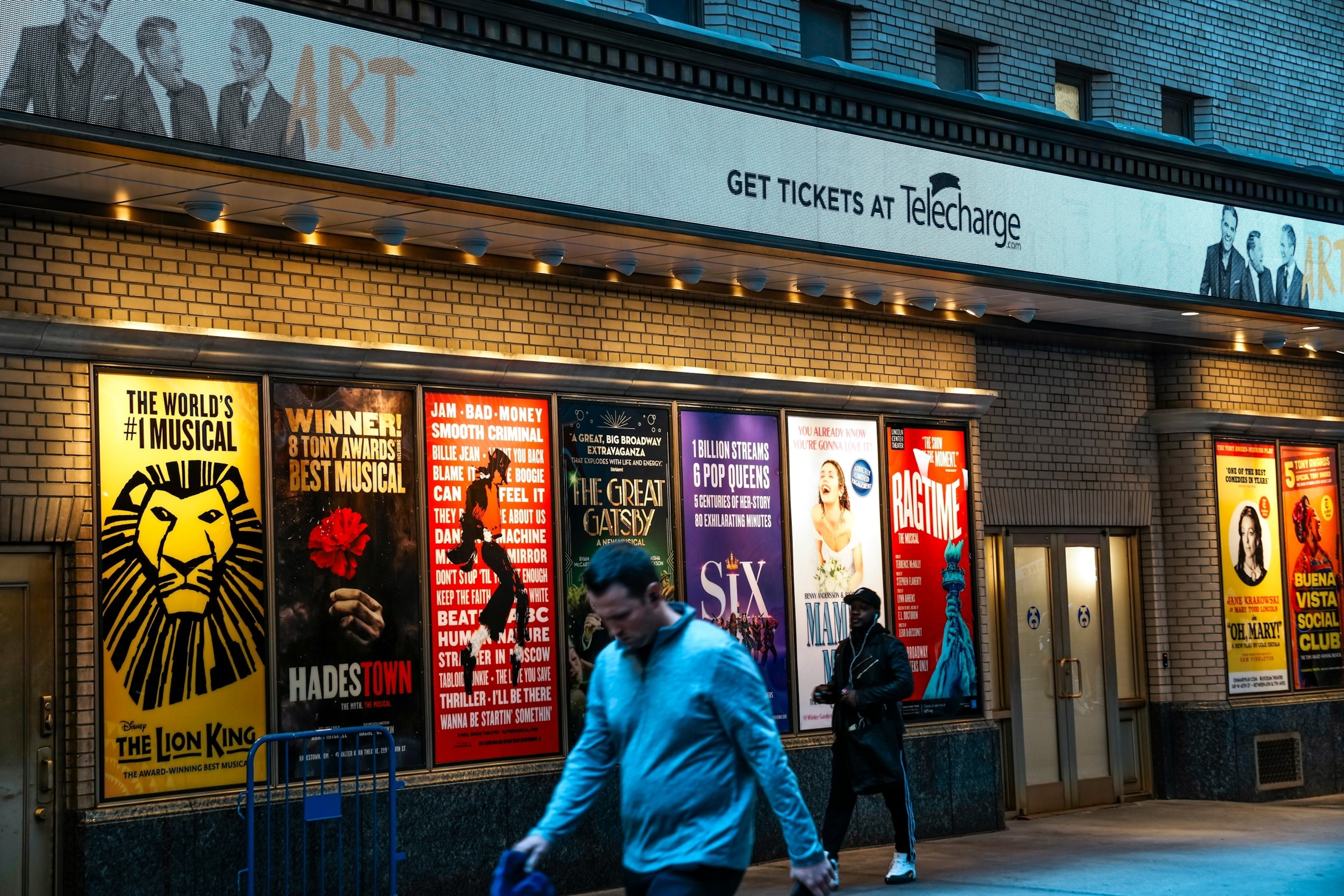 Broadway avoids a strike: What to know about the agreement - ABC News
