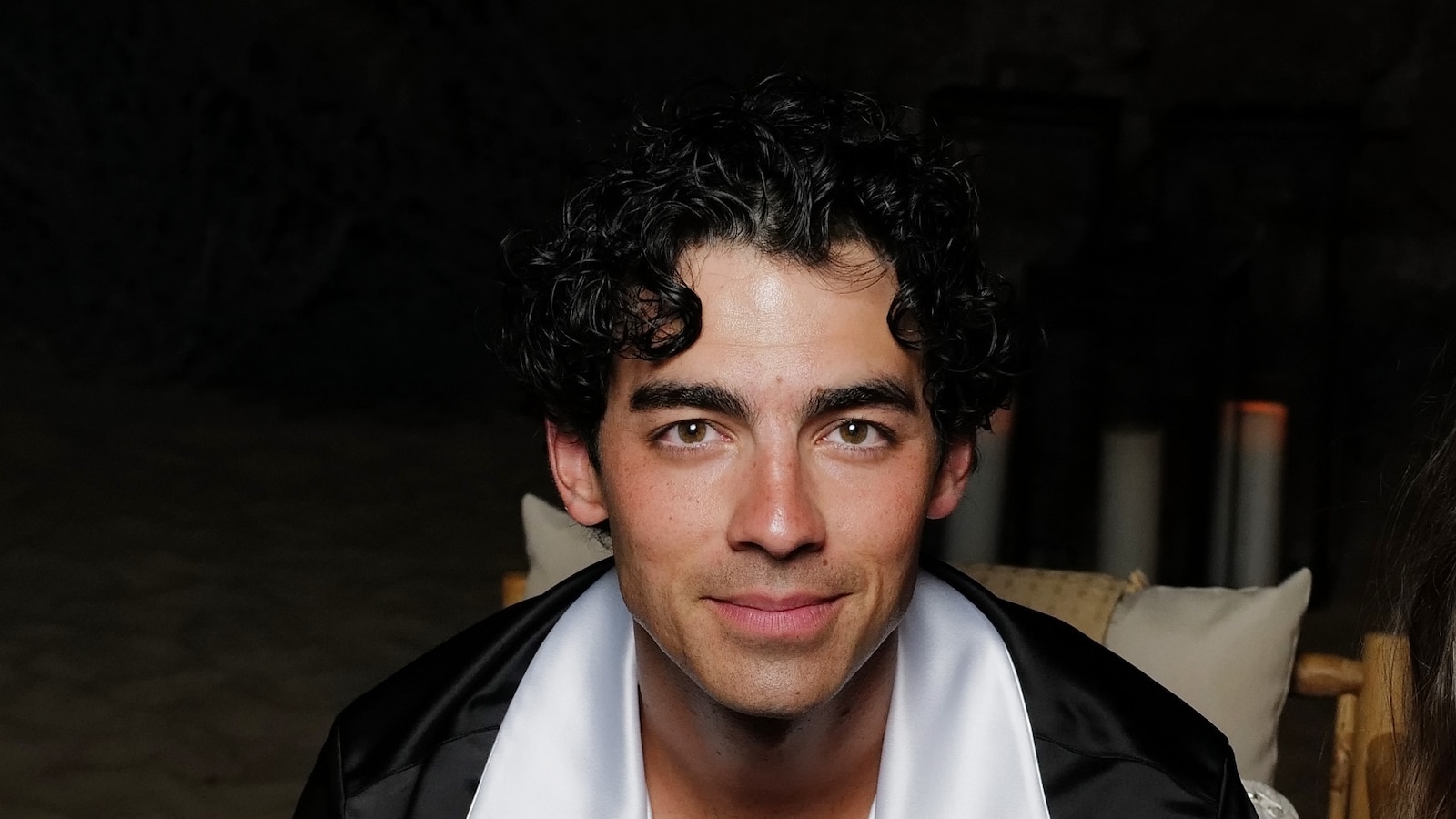 Joe Jonas says new solo single 'Work It Out' brought him 'happiness ...