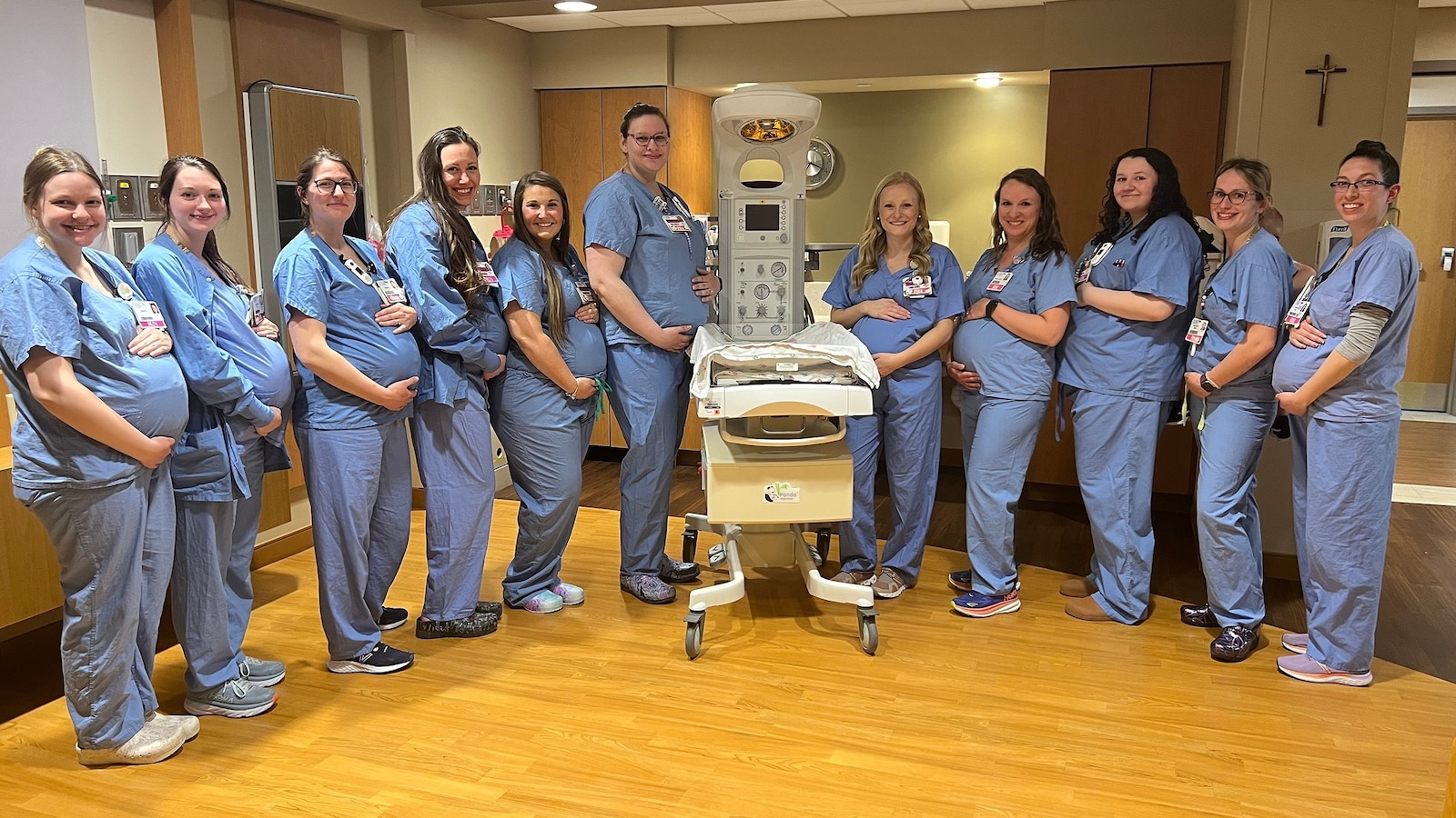 Hospital announces baby boom with 14 maternity nurses expecting - ABC News