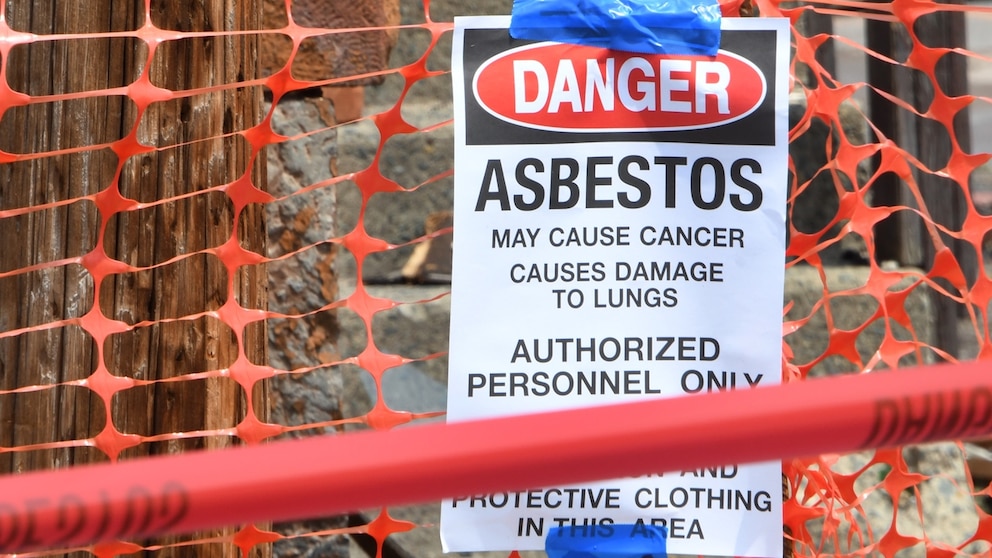 Video EPA announces ban on remaining uses of asbestos - ABC News