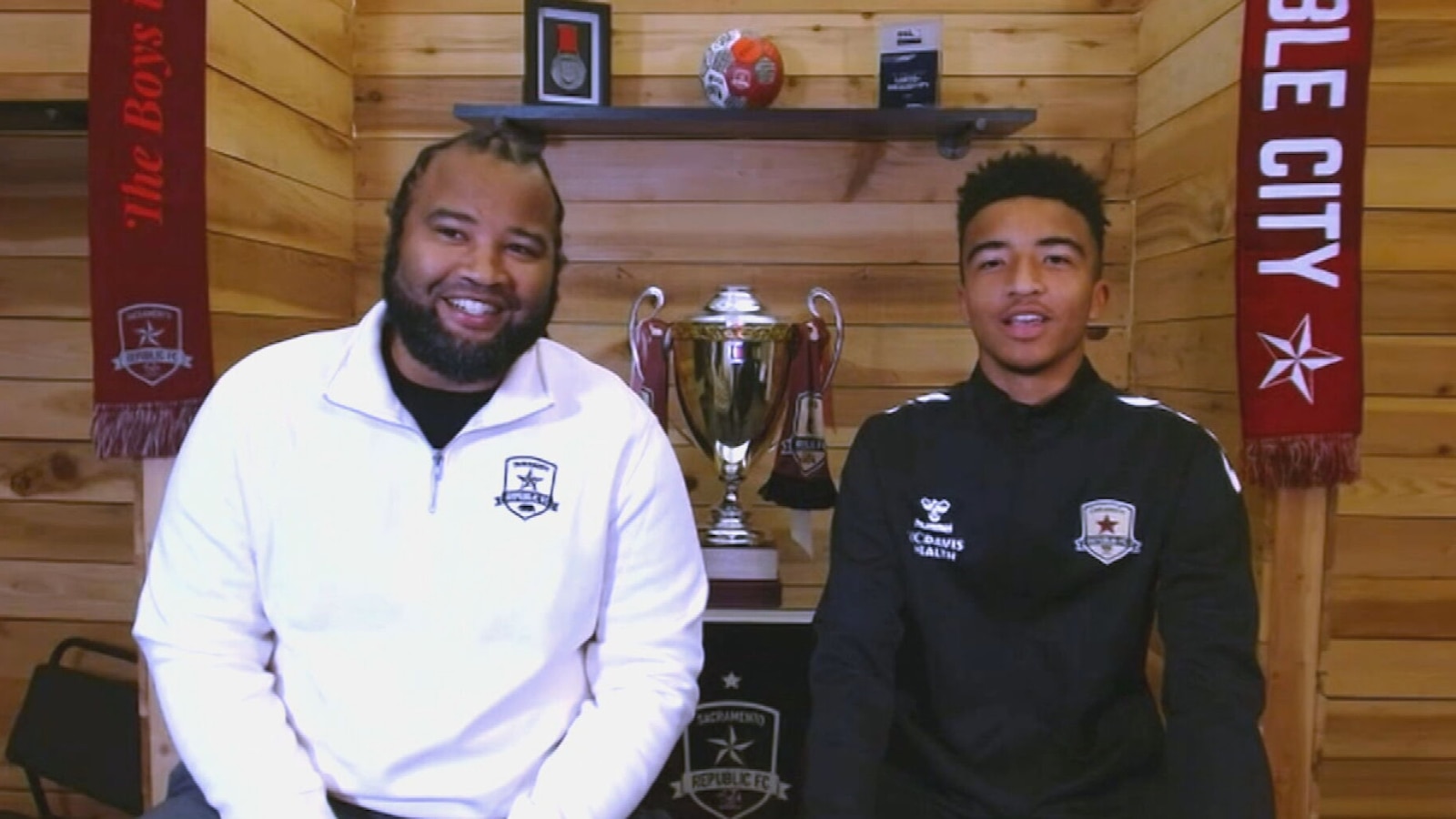 Soccer player Da’Vian Kimbrough, 13, talks historic debut as youngest pro - ABC News