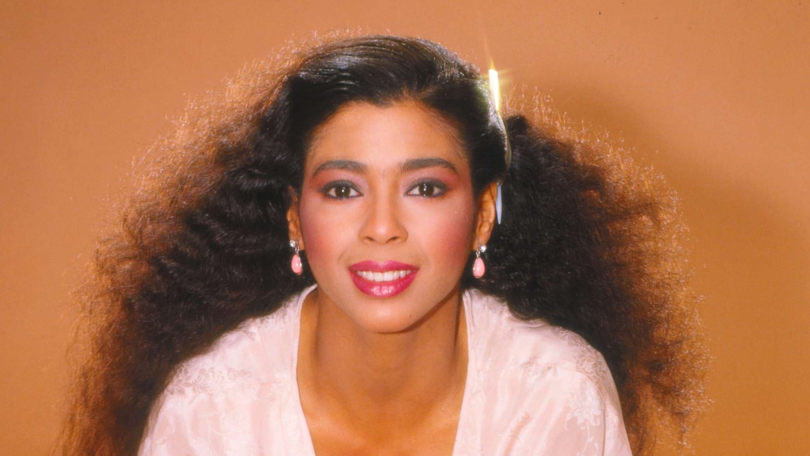 Irene Cara, 'Fame' singer, dead at 63, publicist says - ABC News