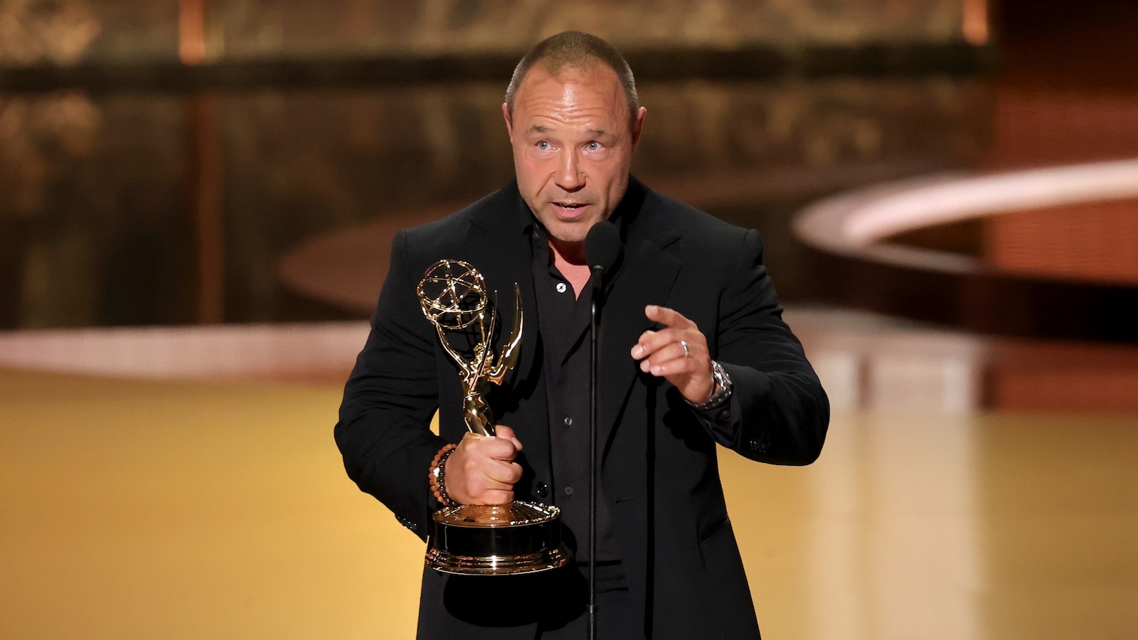 'Adolescence's Stephen Graham delivers moving Emmys speeches: 'This kind of thing doesn't ...