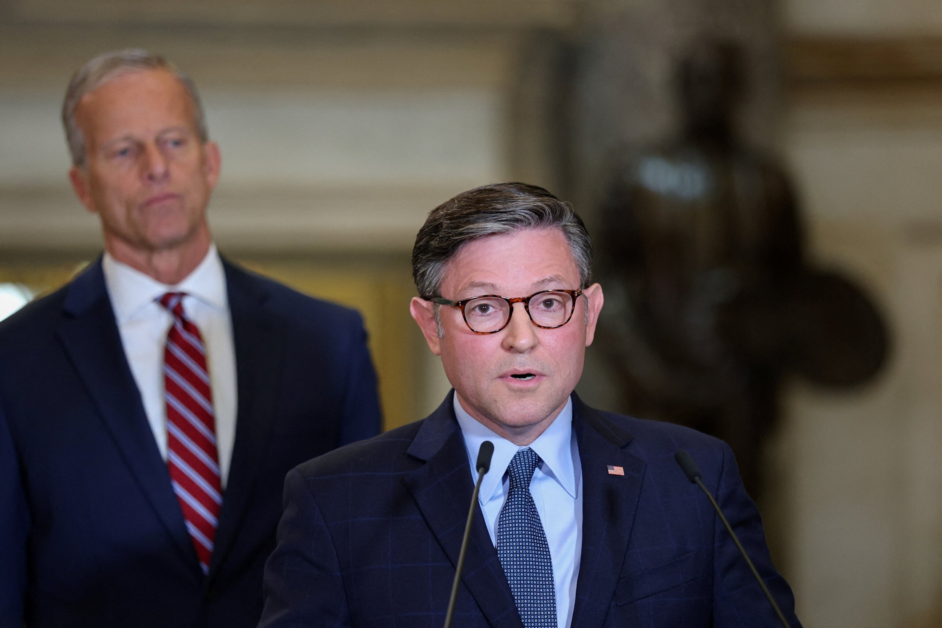 Trump uses shutdown to troll Democrats with deepfake memes about ...