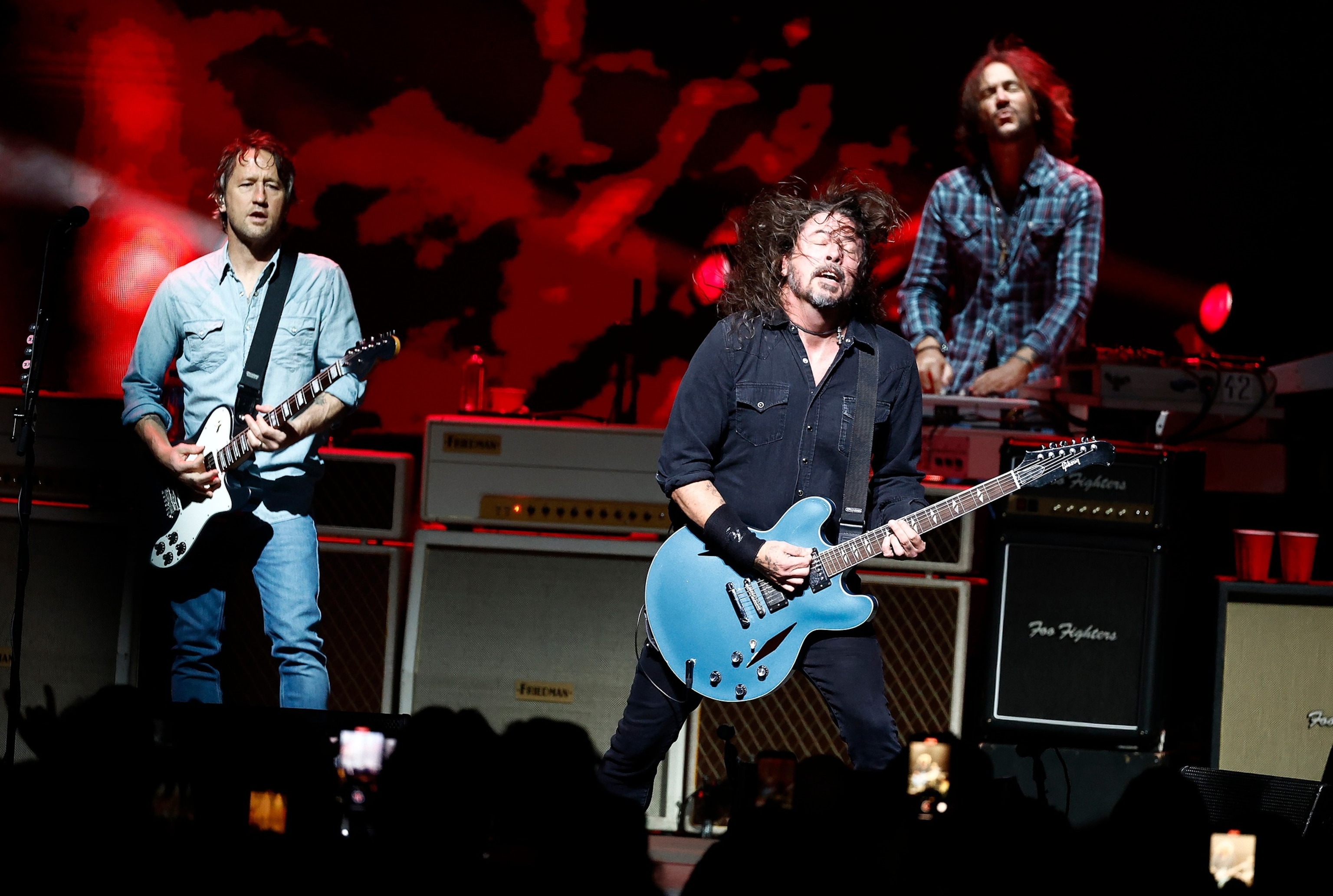 Foo Fighters premiere new single, announce 2026 tour: Details - ABC News