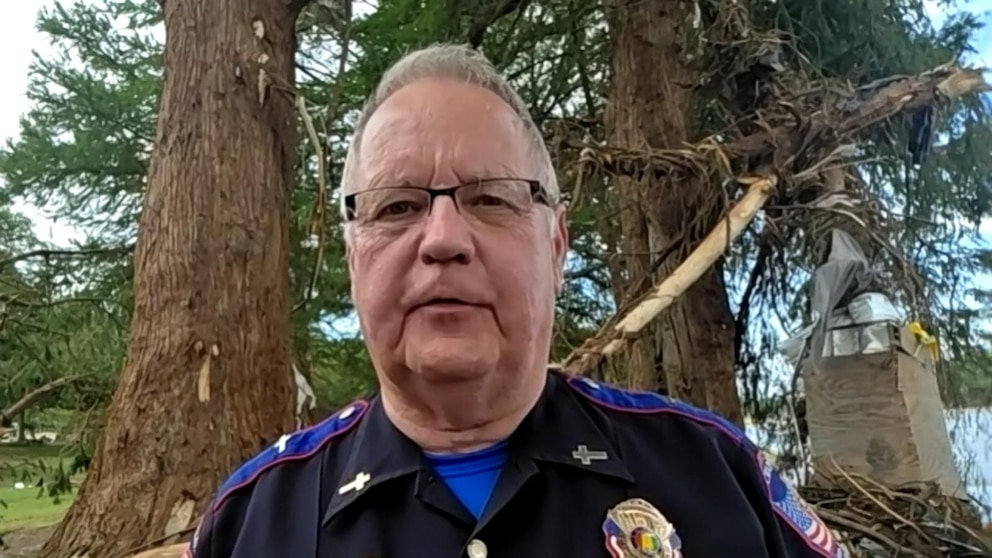 Video Cajun Navy chaplain on comforting families impacted by Texas ...