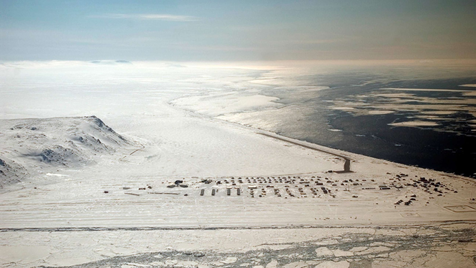 2 Russians seeking asylum arrive by boat to rural Alaska, senators say ...