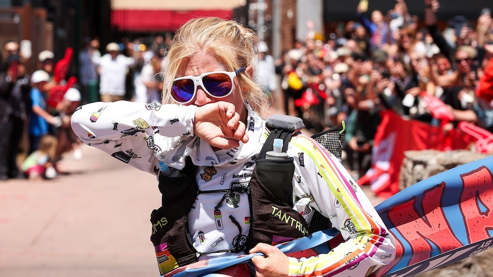 Ultramarathon runner speaks out after becoming 1st woman to win ...