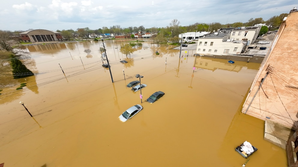 Why the flooding in the South, Midwest was so severe - Good Morning America