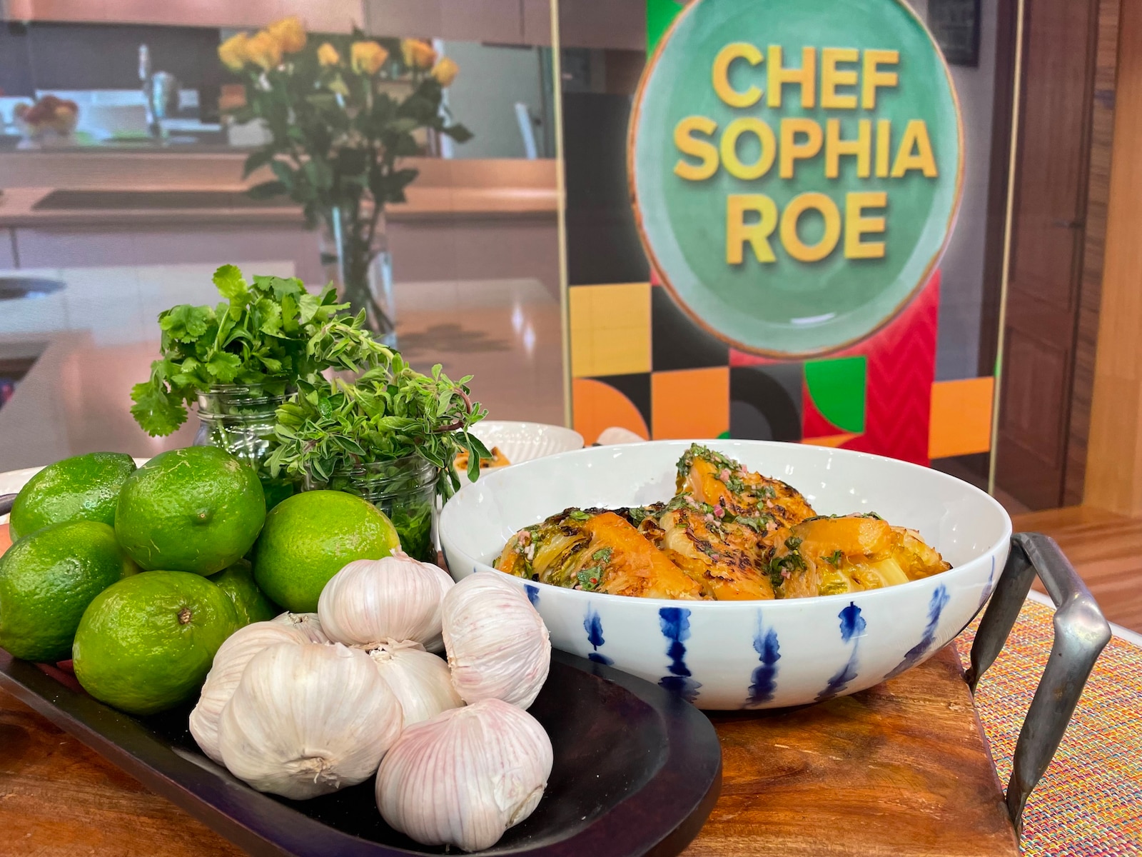 Learn to make Chef Sophia Roe's braised cabbage with salsa verde - ABC News