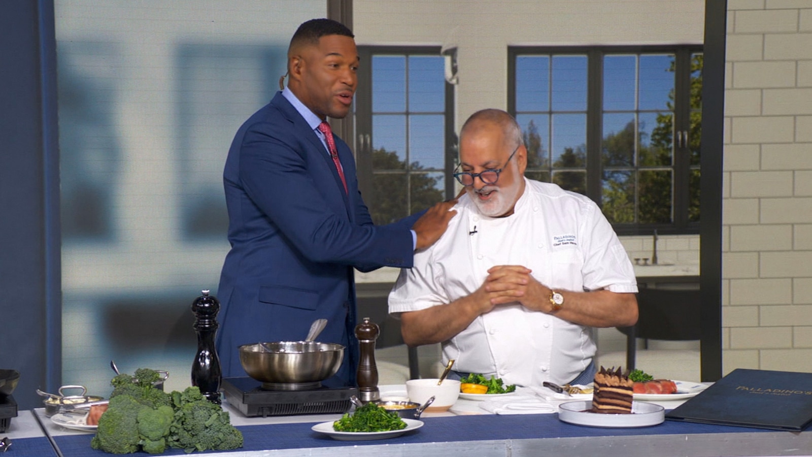 Chef Sam Hazen shares recipe for 'the Michael Strahan steak' - ABC News