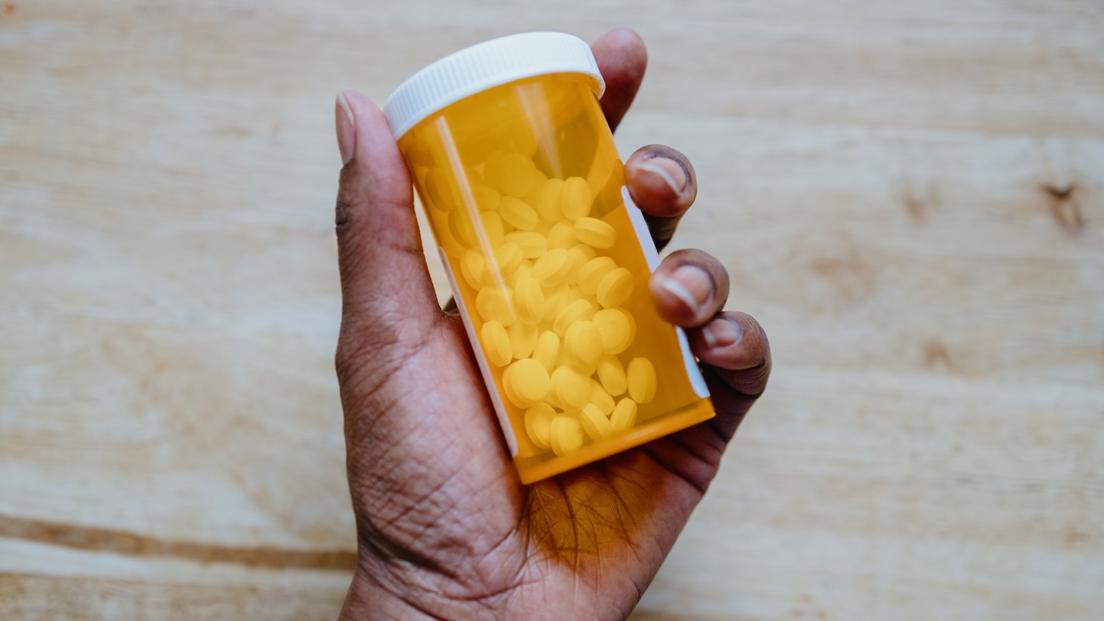 Drug shortages hit record high, pharmacists warn - ABC News