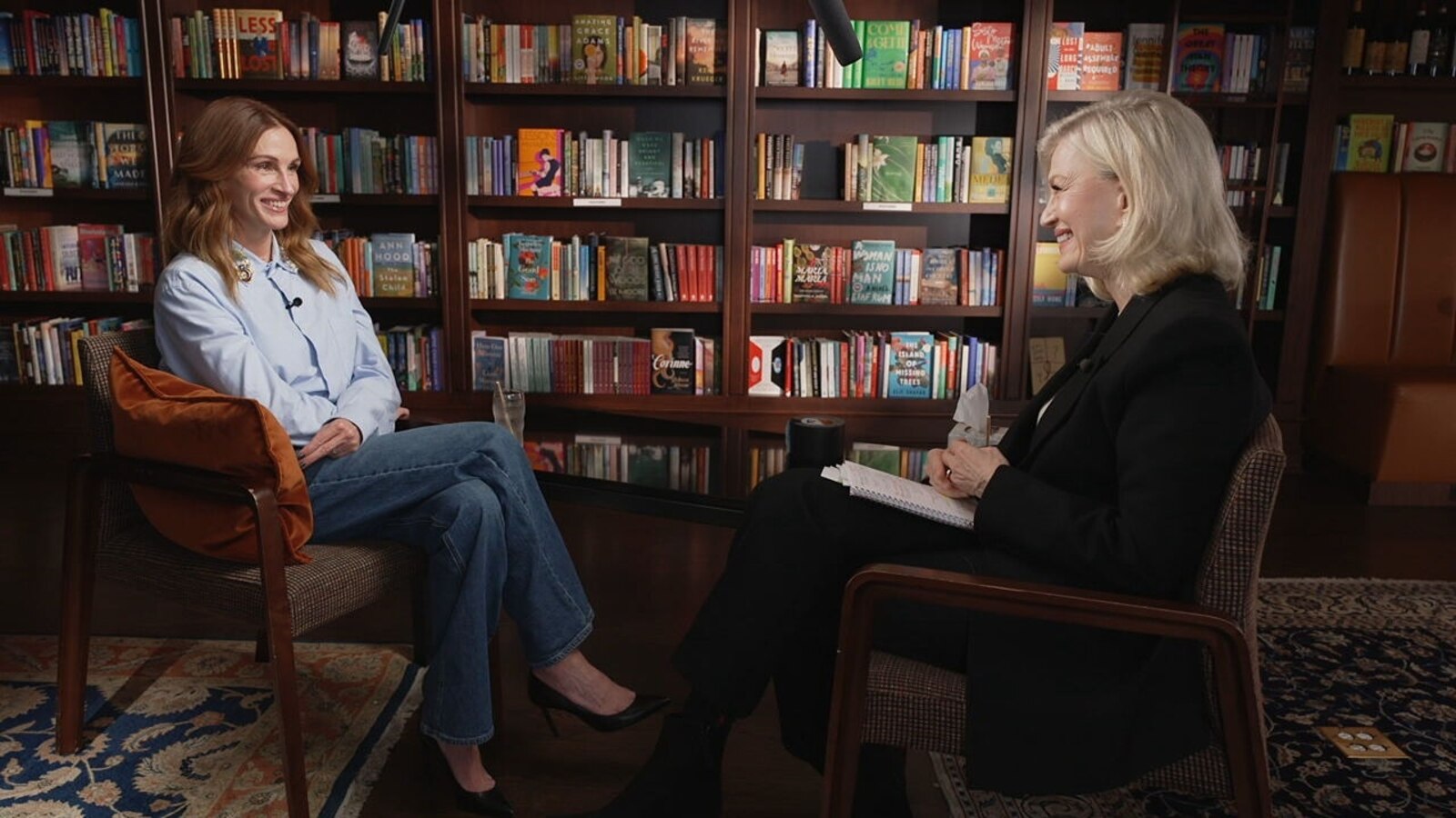 Julia Roberts talks 'After the Hunt' and working with Ayo Edebiri ...