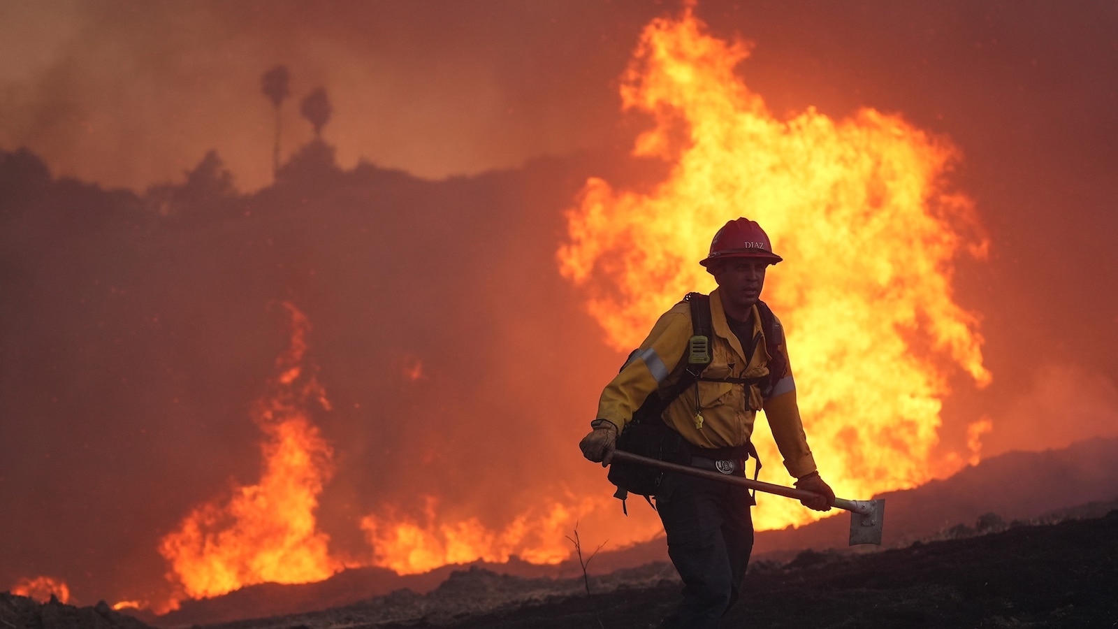 Evacuation orders lifted as firefighters gain upper hand in California ...