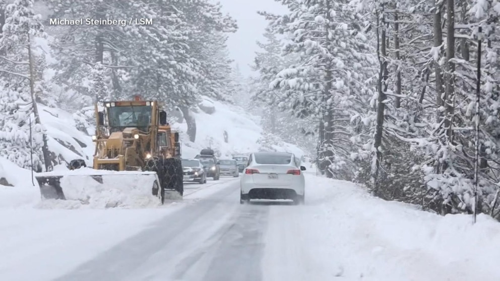 Video Winter storms bring snow and rain across US - ABC News