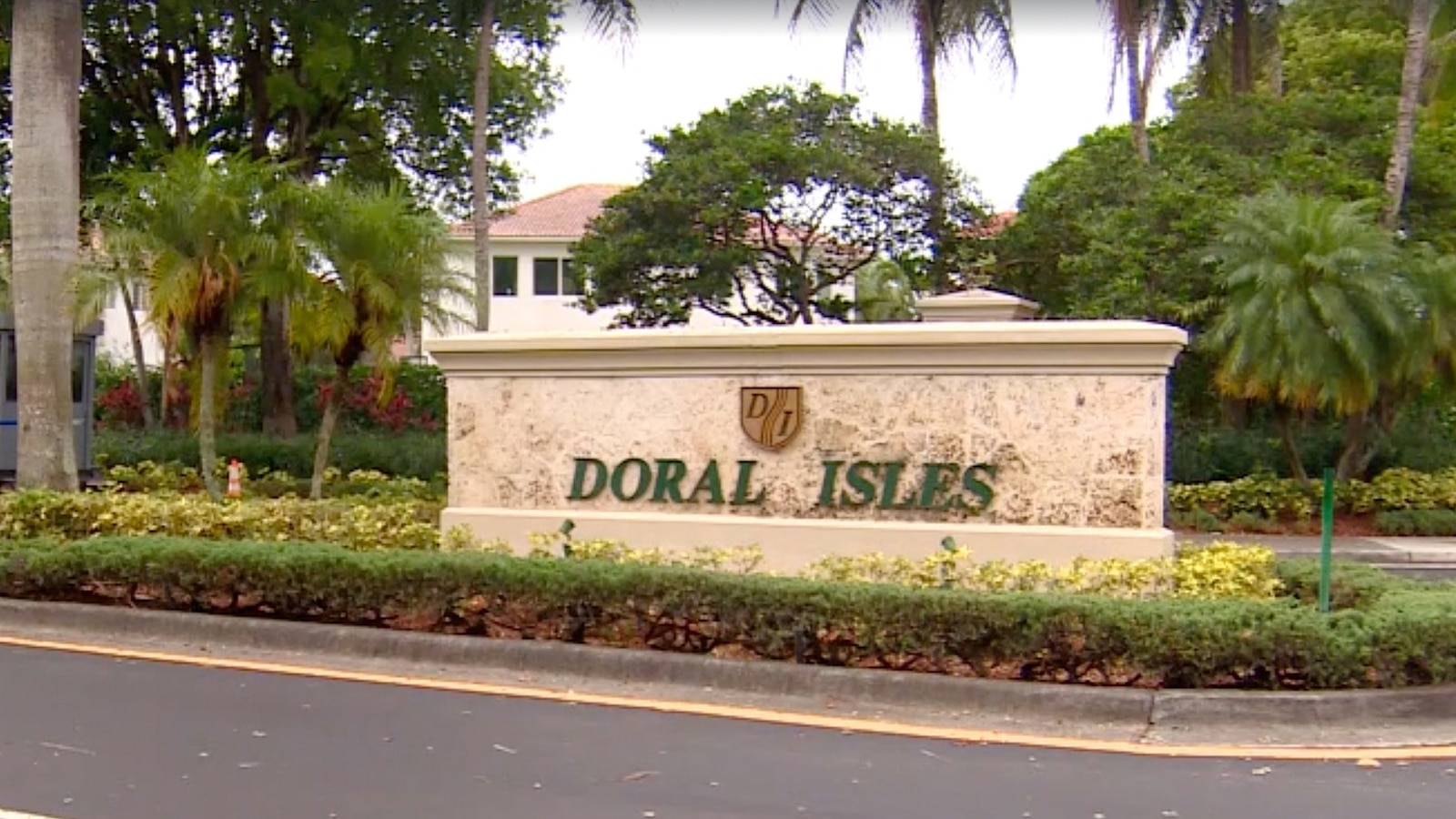Father kills 2 daughters, their mother in Miami stabbing murder-suicide ...