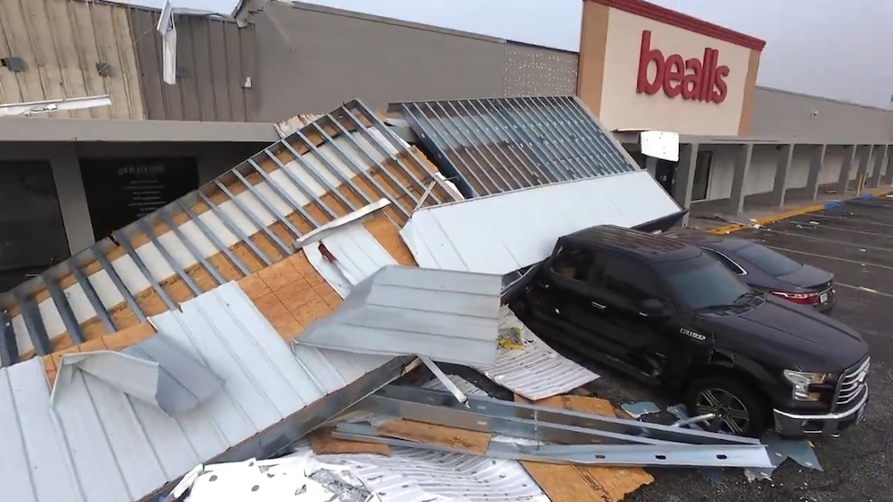 UPDATE - Weather Alert! - Now 34 People Killed In Quick Hitting ...