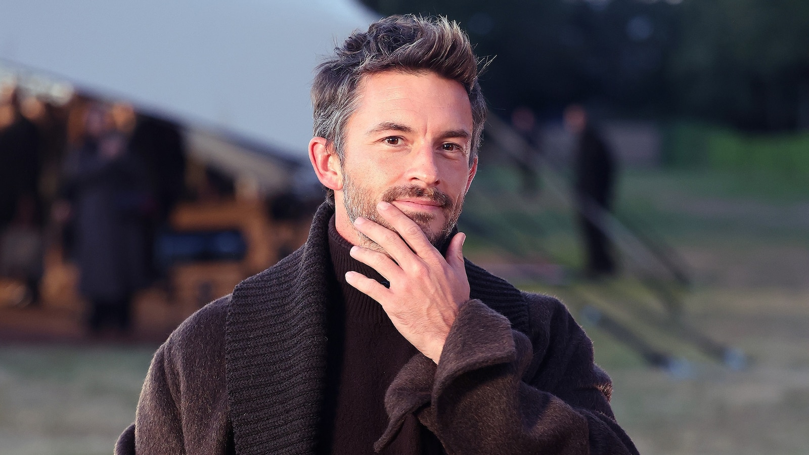 People names Jonathan Bailey its 2025 Sexiest Man Alive - ABC News