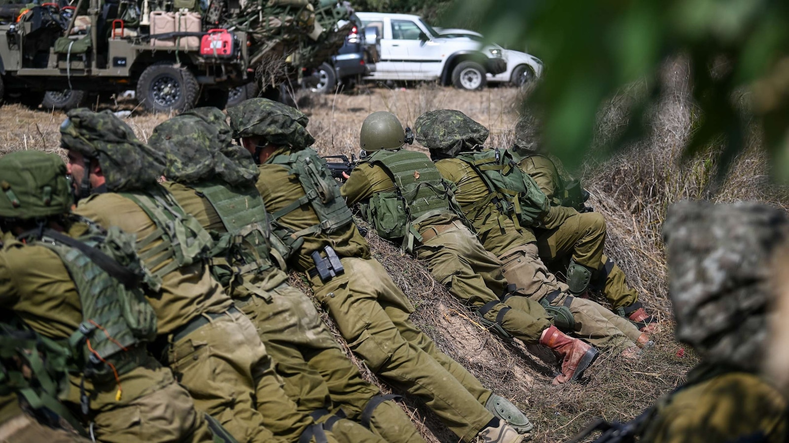 Thousands of Israelis return home to answer call for military reserve ...