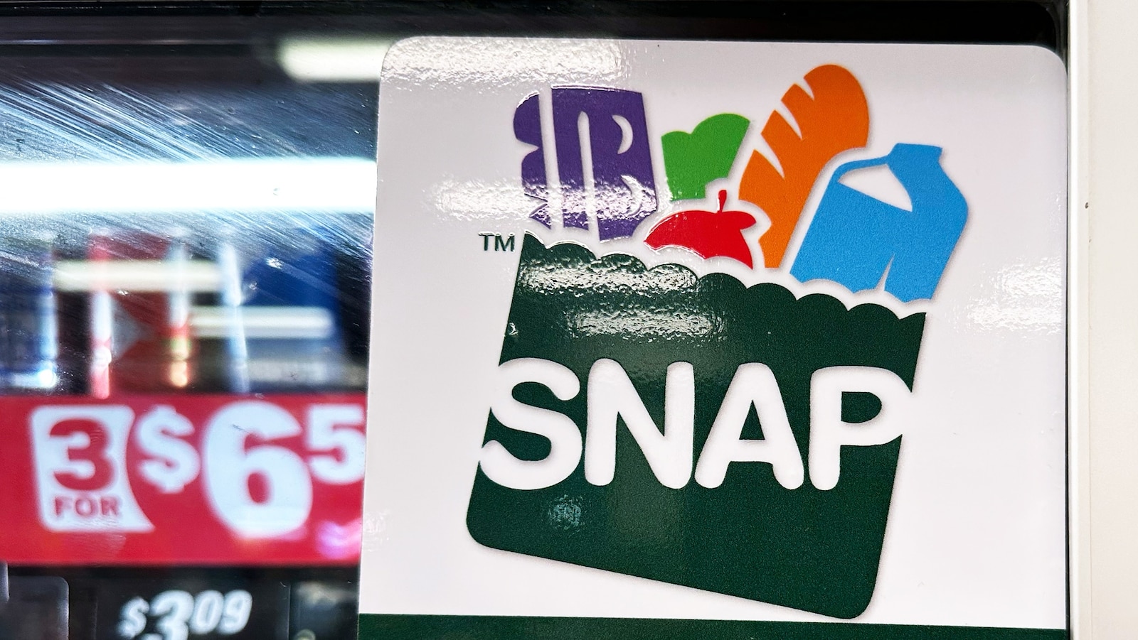 Timeline of the legal battle surrounding SNAP benefits funding - ABC News