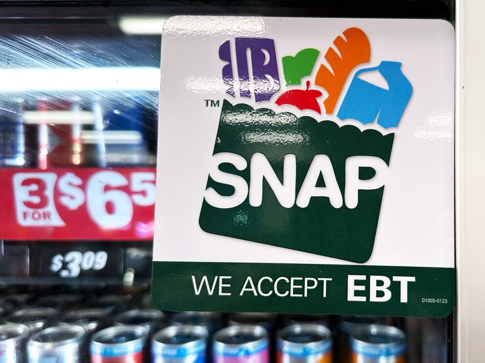 Timeline of the legal battle surrounding SNAP benefits funding - Good ...