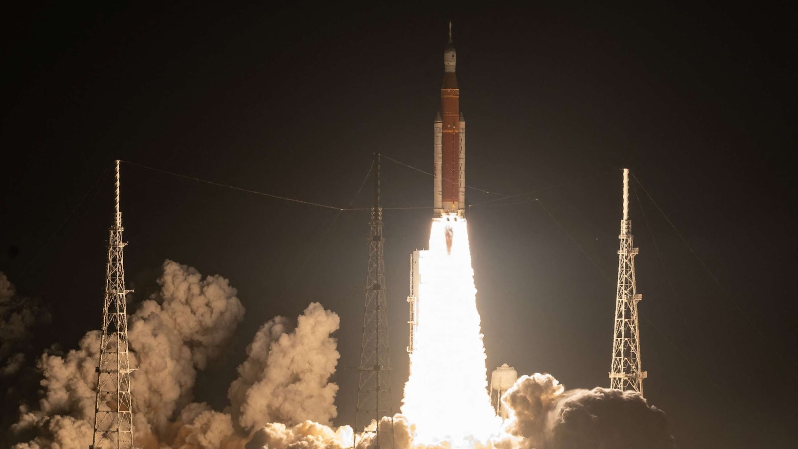 Artemis launch live updates: Artemis moon rocket lifts off from Cape ...