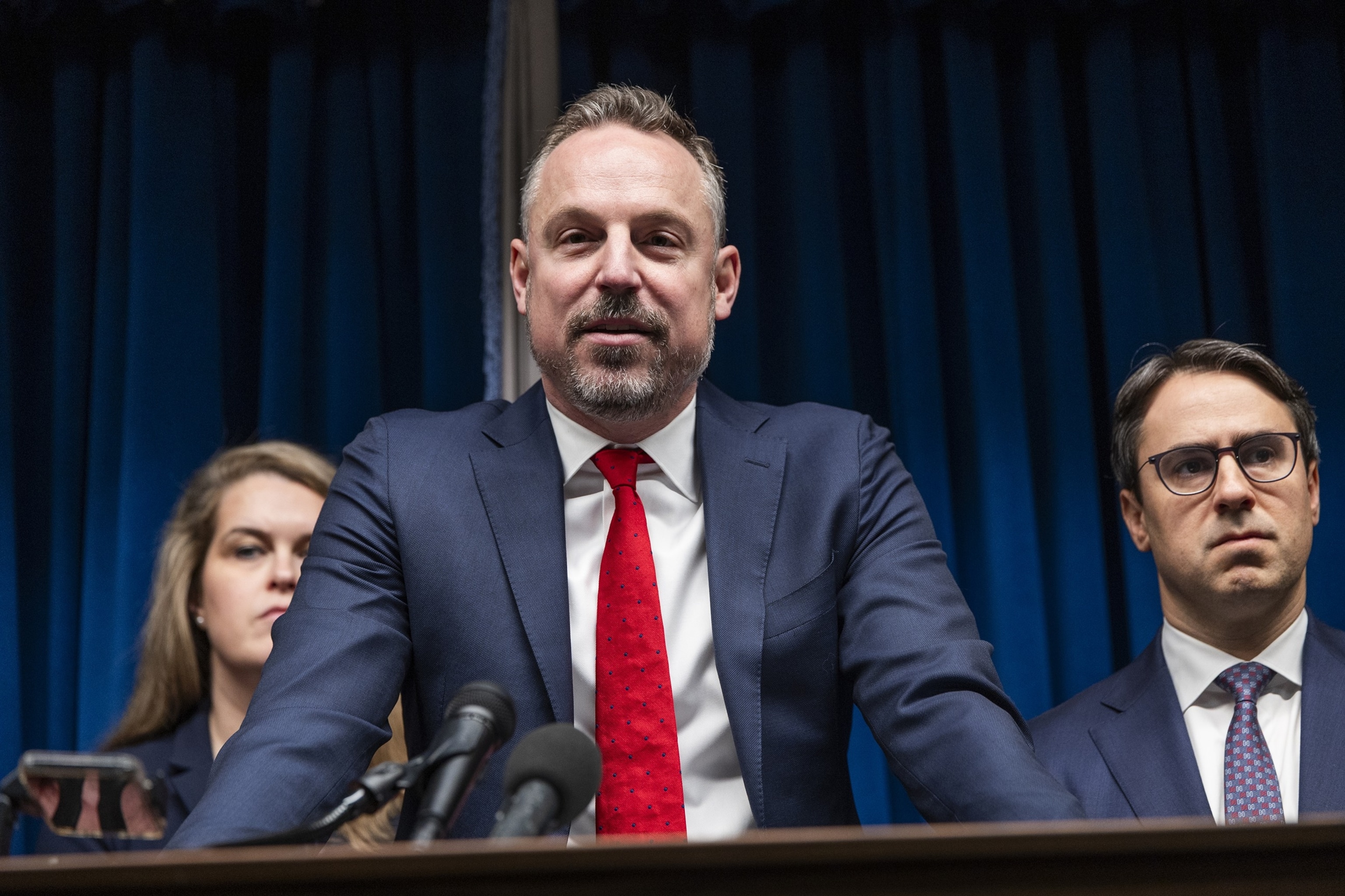 Minneapolis ICE shooting live updates: At least 4 federal prosecutors ...