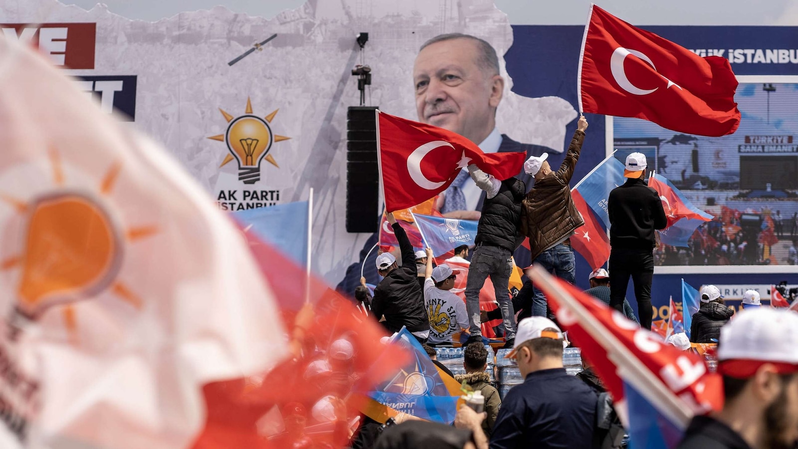 Turkish presidential election goes to runoff as 'no party could ...
