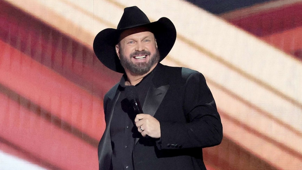 Garth Brooks talks new music, launching Tailgate Radio and more - ABC News