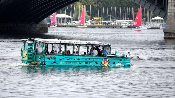 Bosten Duck Boat Ride Boston Duck Tour Operator Hit With Unpaid