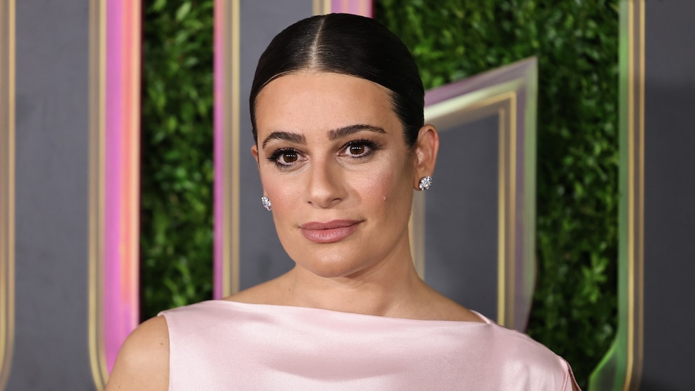 Lea Michele shares new family photo to celebrate the holidays: 'Beyond ...