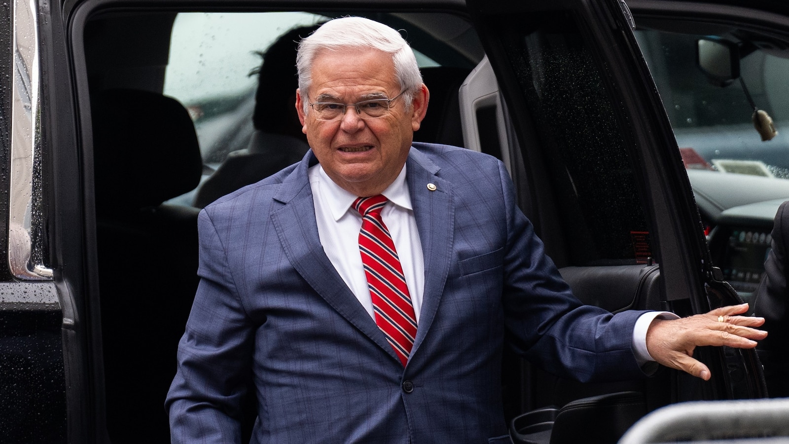 Jury begins deliberations in Sen. Bob Menendez’s bribery trial - ABC News Jury begins deliberations in Sen. Bob Menendez’s bribery trial - ABC News
