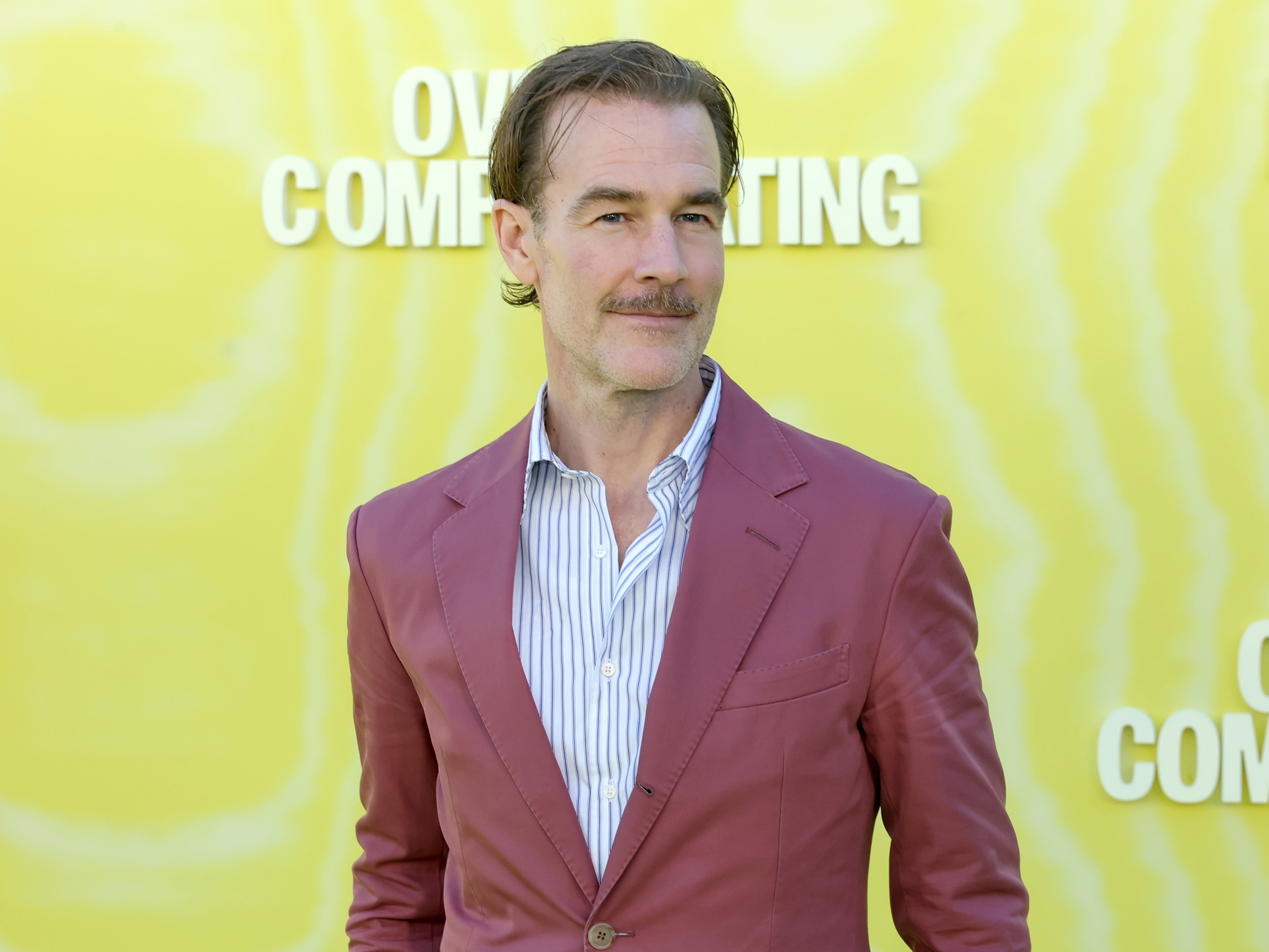 James Van Der Beek surprises crowd with video message at 'Dawson's ...