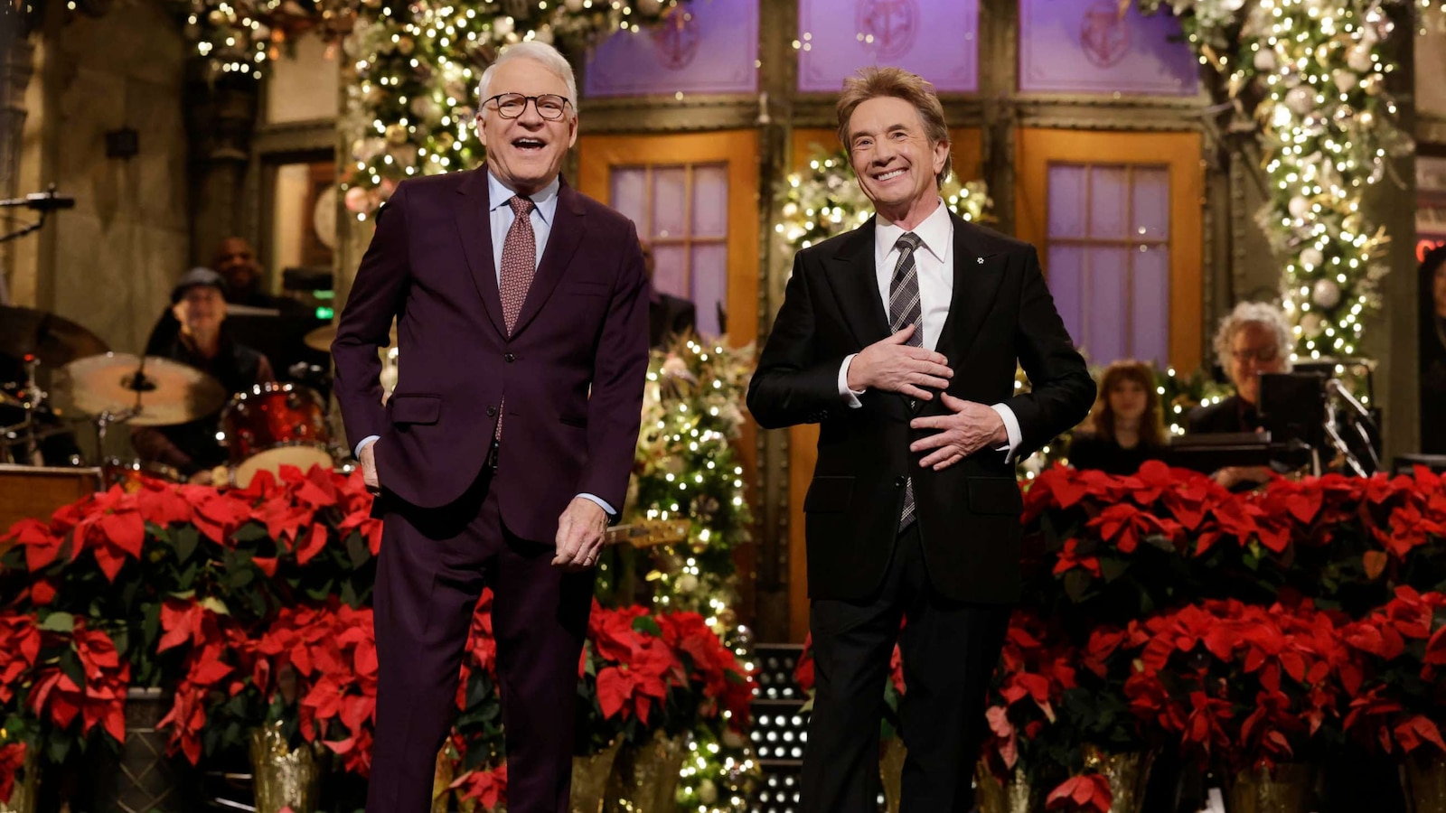 Steve Martin, Martin Short bring laughs in 'Father of the Bride' skit ...