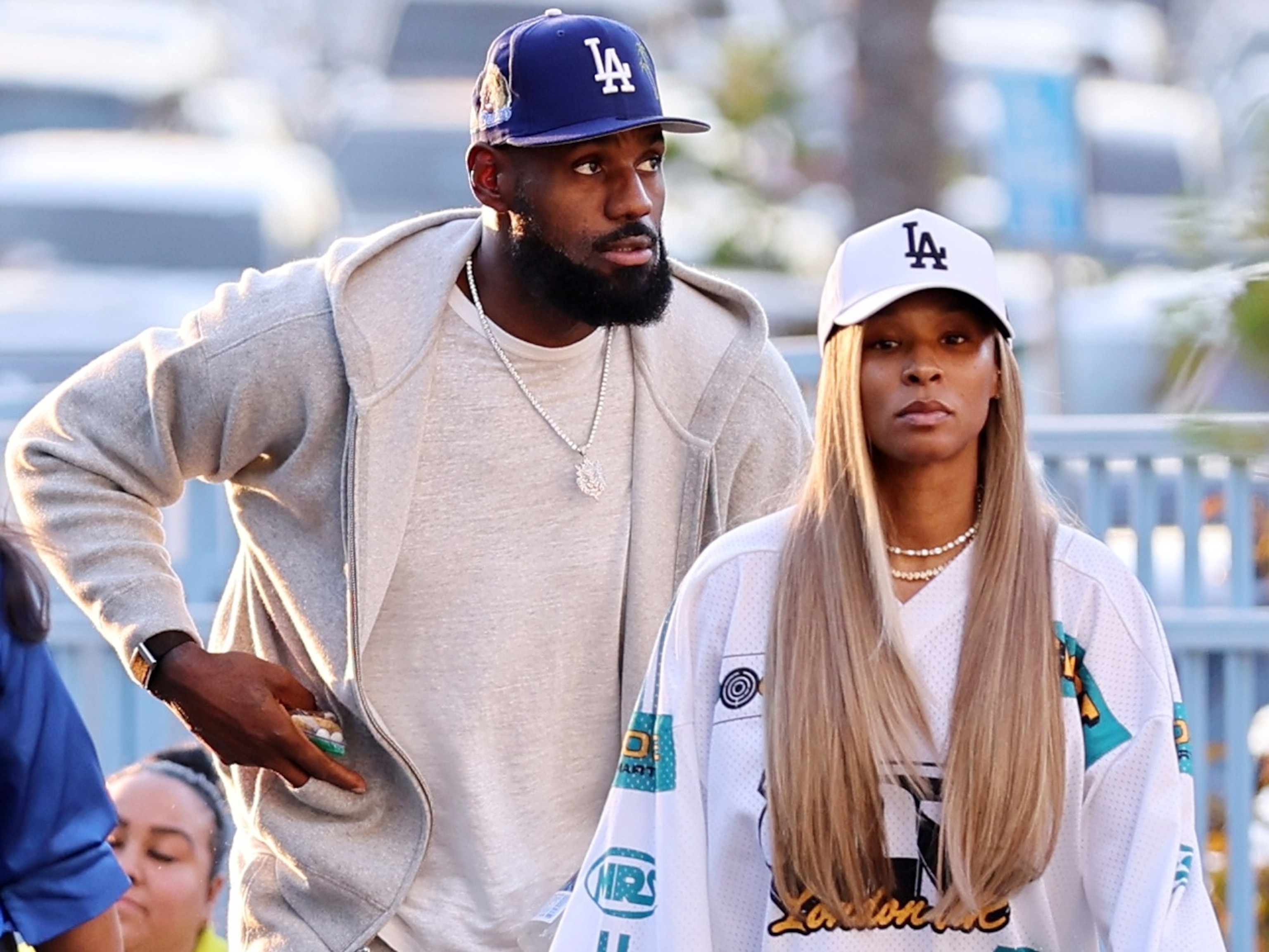 Prince Harry and Meghan, Brad Pitt, more cheer on Dodgers at World ...