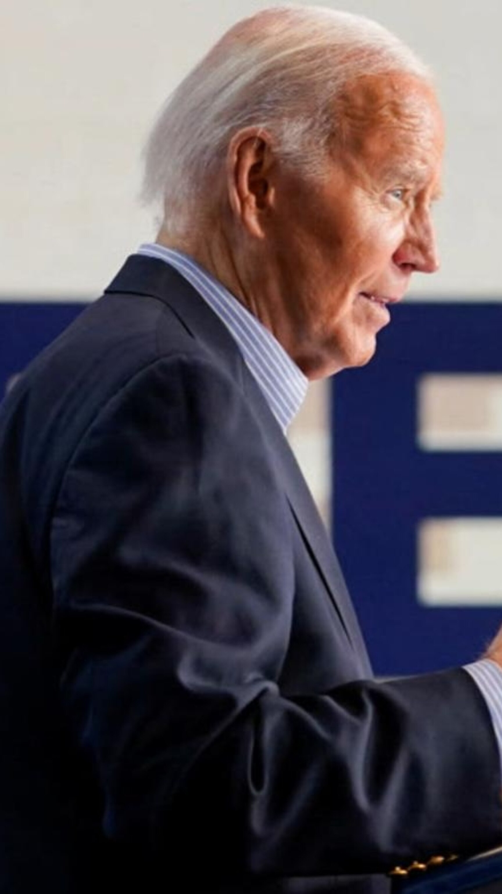 Joe Schumer's Instagram, Twitter & Facebook on IDCrawl