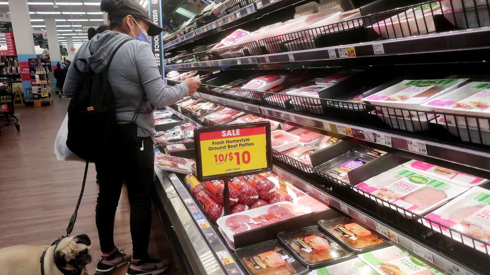 The prices of these products have dropped, defying high inflation - ABC ...
