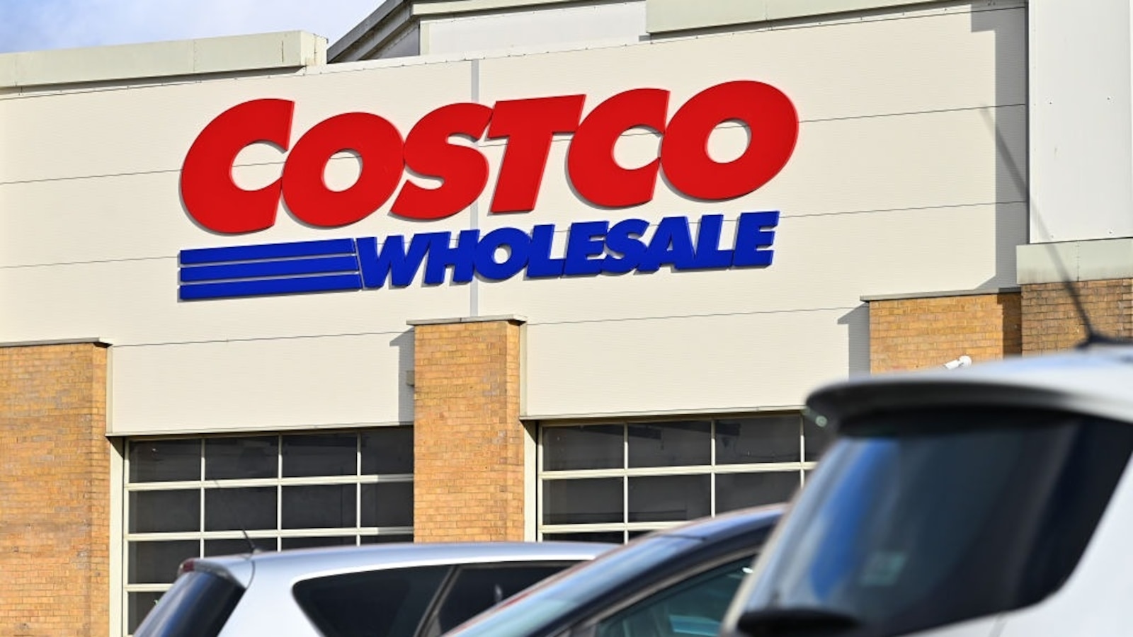 Costco employee details negotiations ahead of union's strike deadline ...