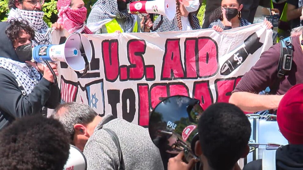 Video Protests continue to breakout on campuses across the country ...