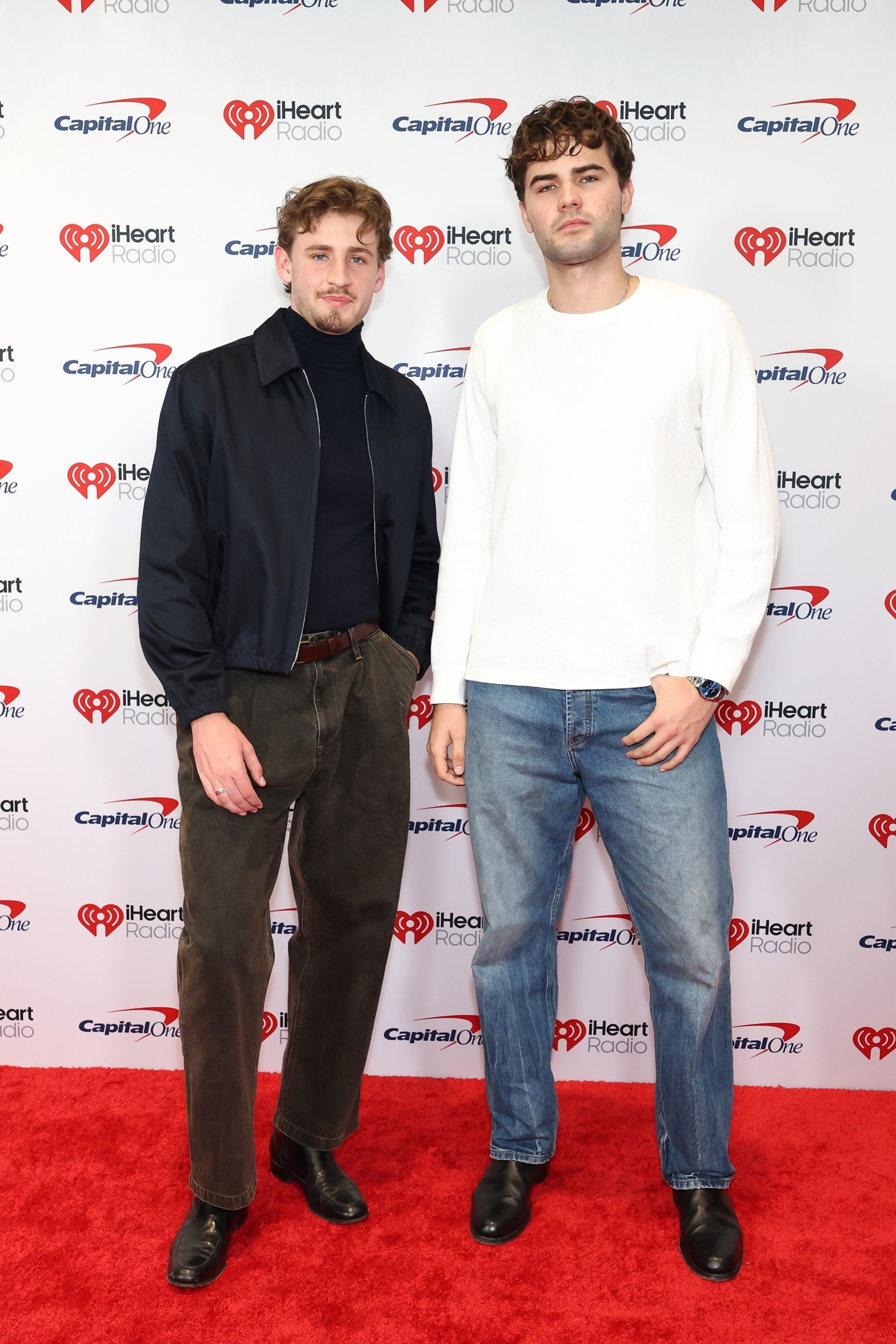 Will Ferrell's sons remake the shower-singing scene from 'Elf' - ABC News