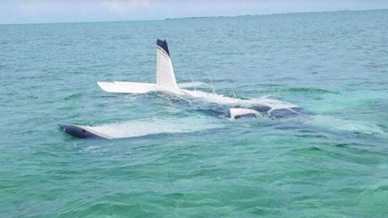 Good Samaritan describes rescuing 5 after Bahamas plane crash - ABC News