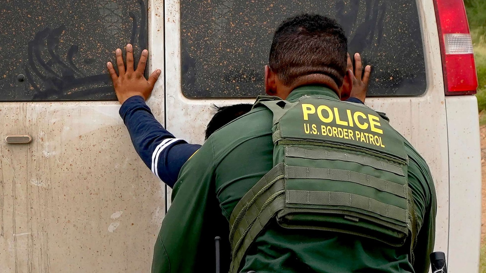 Border apprehensions exceed 2 million this year: Enforcement increases ...