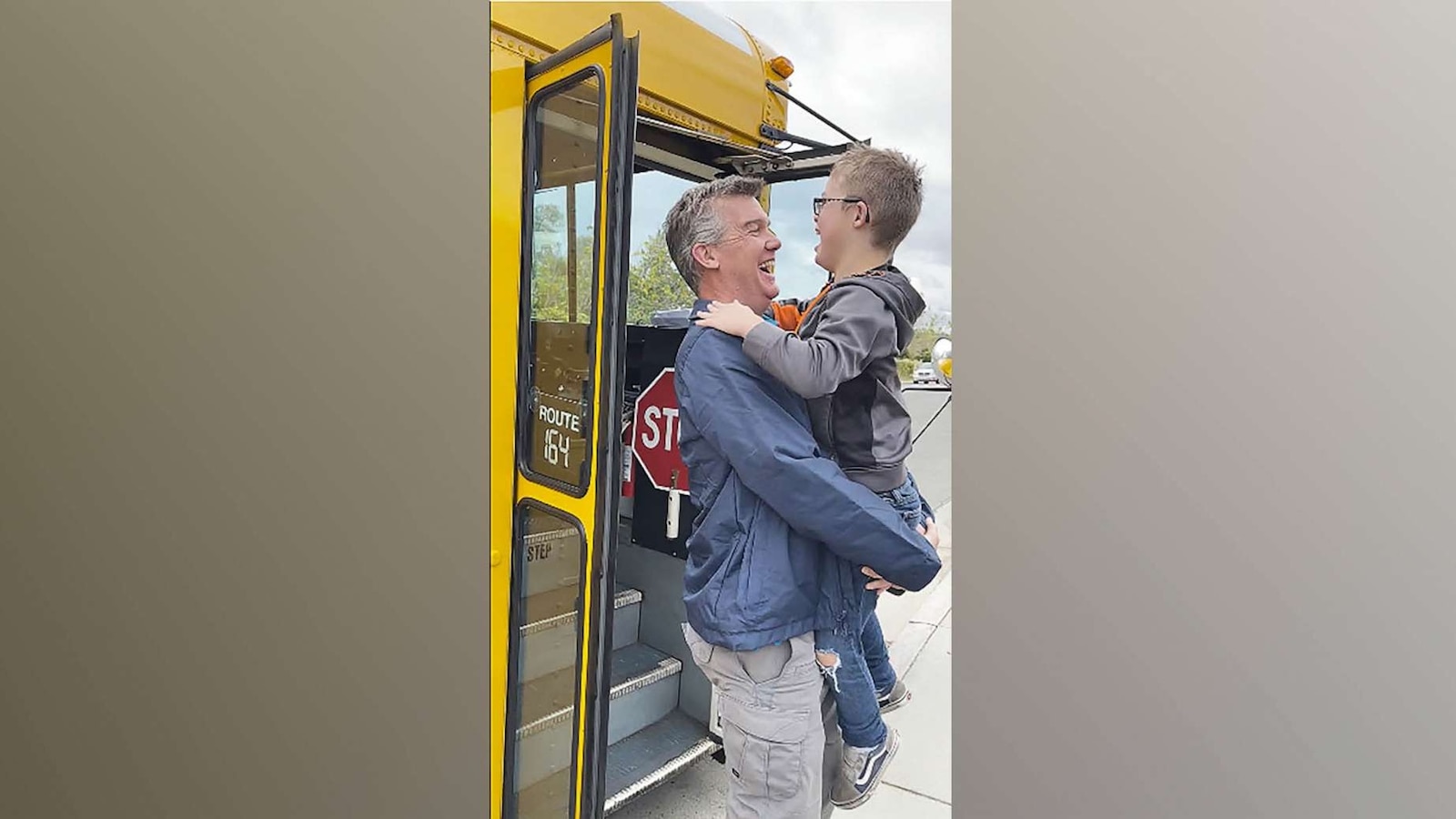 Dad surprises son with special needs by becoming school bus driver ...