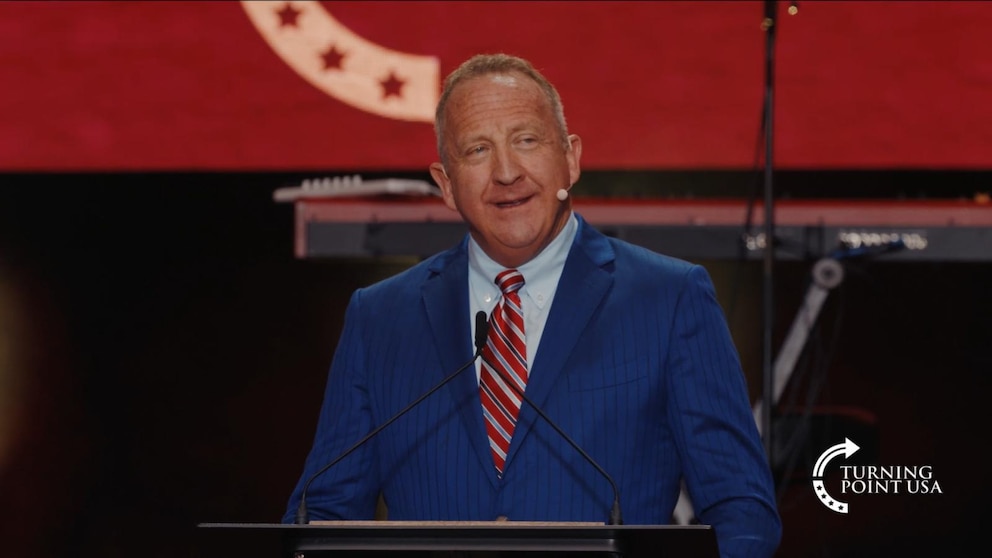 Video Charlie Kirk's pastor calls late activist 'my friend' - ABC News