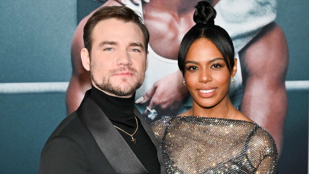 'DWTS' pro Britt Stewart, 'CODA' actor Daniel Durant make their red ...