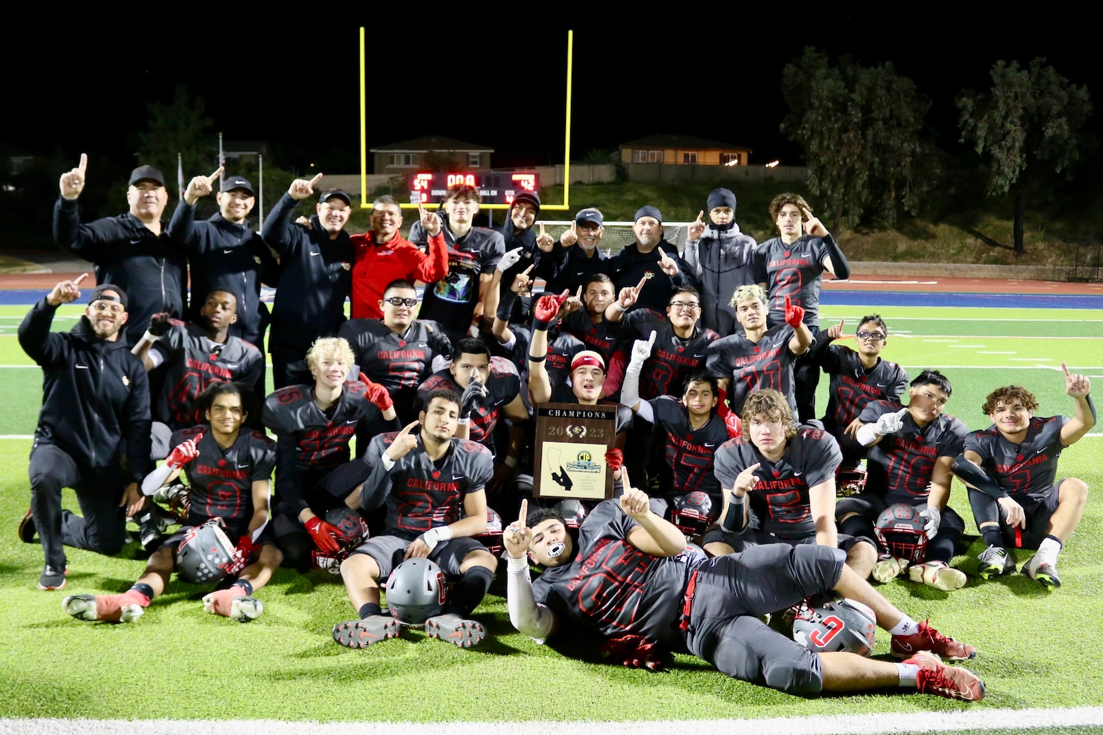 California School for the Deaf Riverside football team secures 2nd ...