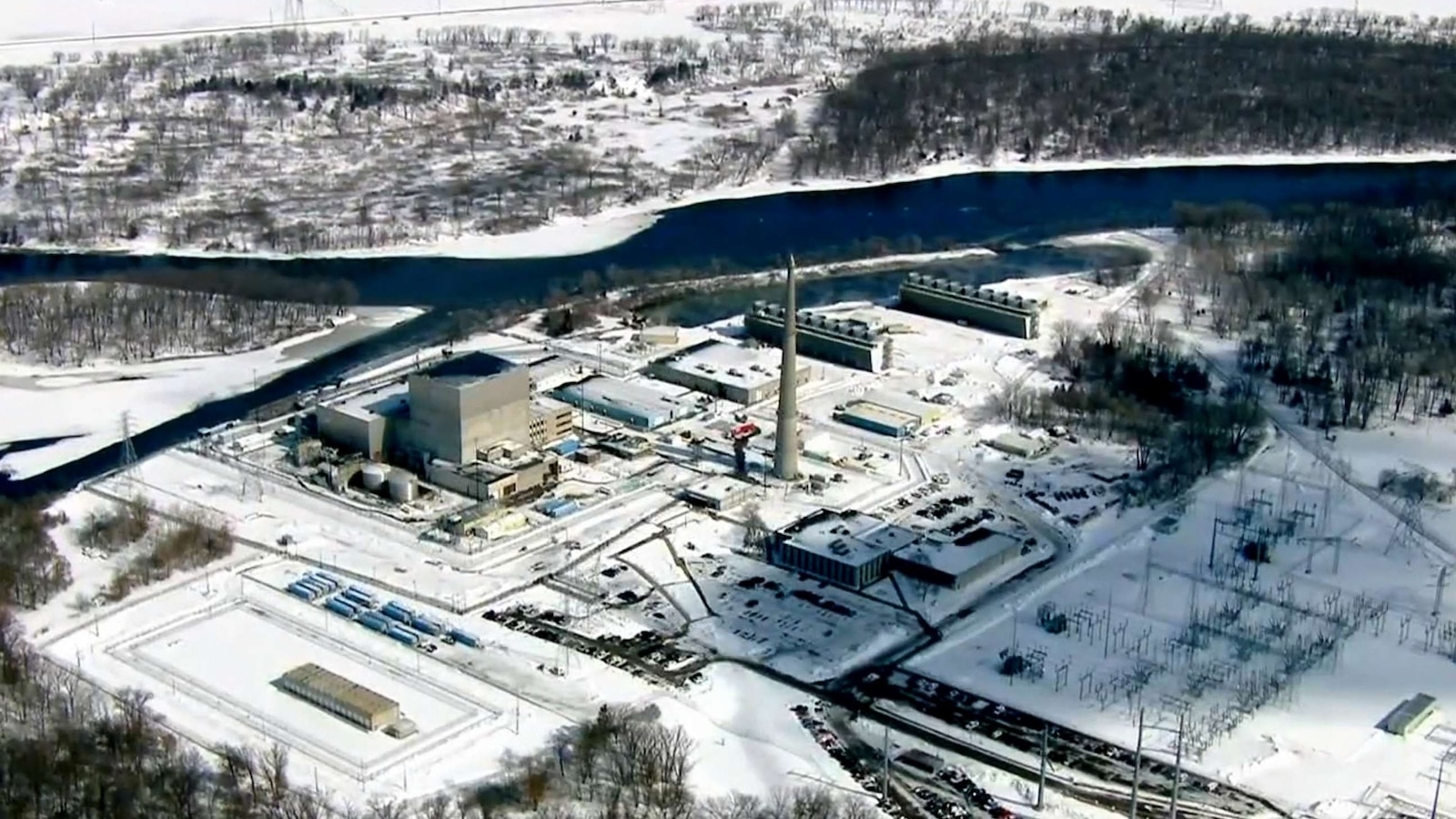 Cleanup underway after 400,000 gallons of radioactive water leaked from ...